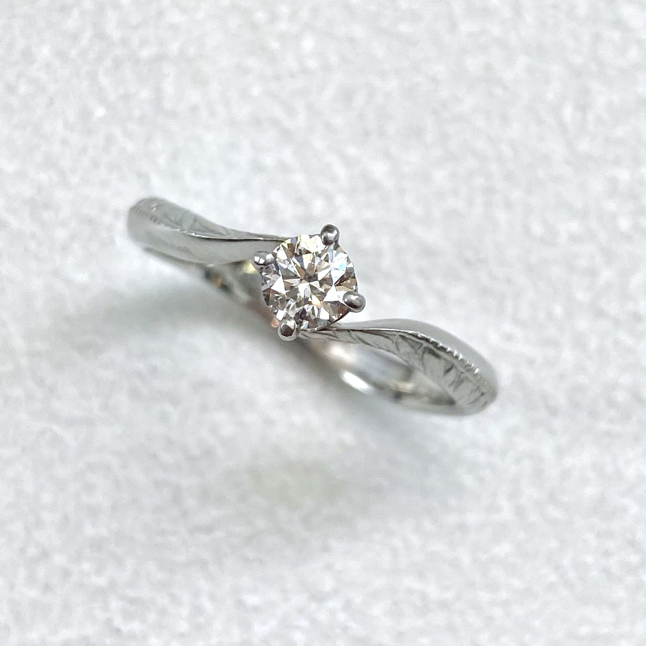 ONE DESTINY RING 18k White Gold / Platinum / DIAMOND BRIDAL(ブライダル ...